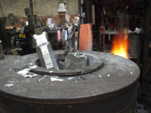 Aleaciones ferrosas vs. no ferrosas: Principales diferencias - Fundiciones y Aleaciones HM